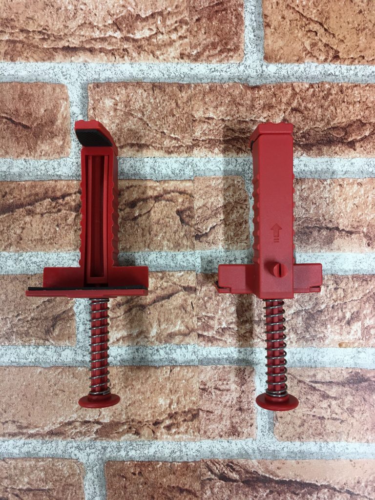 Single Spring Loaded Line Clips (Brick Line Runner) - Toolman Yardley Ltd